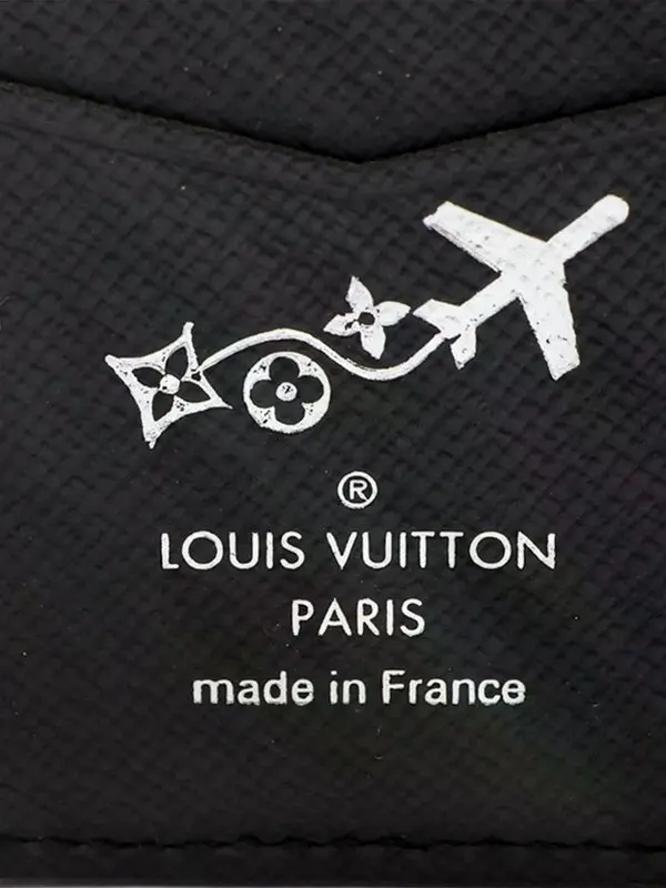 LOUIS VUITTON 2010-2026 Epi Card Holder