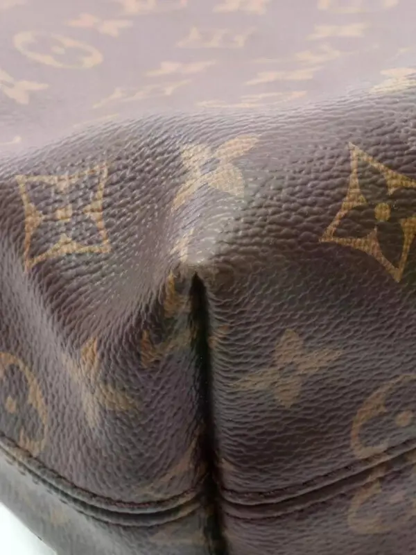 LOUIS VUITTON 2019 Pm Graceful Monogram Shoulder Bag