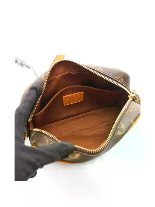 LOUIS VUITTON 2021s Trocadéro Wearable Monogram Cross Body Bag