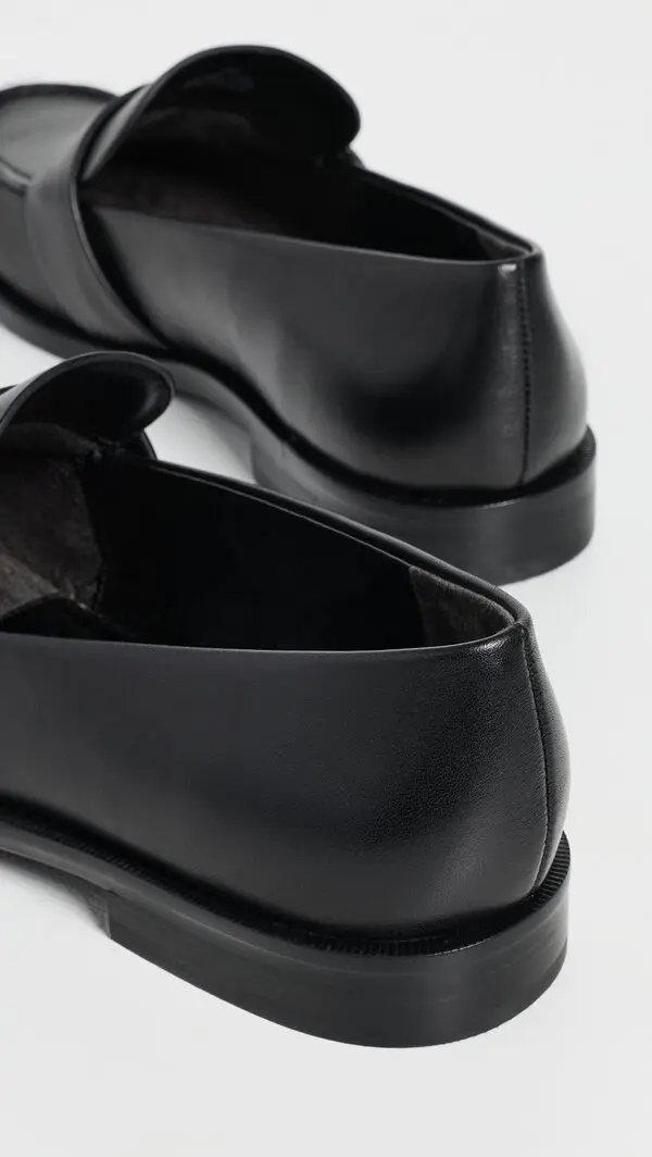 FAVORITE DAUGHTER Lola Loafers