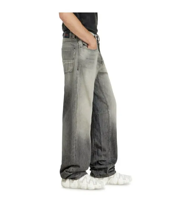 DIESEL® 2001 D-macro Relaxed-fit Denim Jeans
