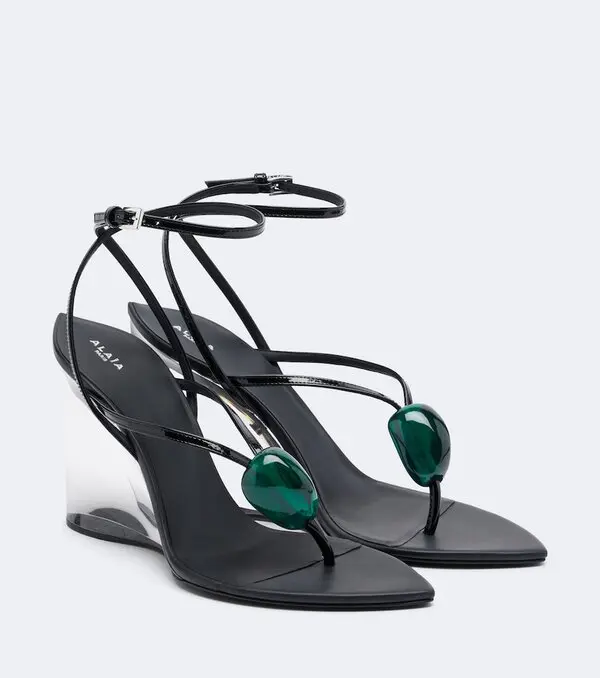 Alaïa Leather Wedge Thong Sandals - Black