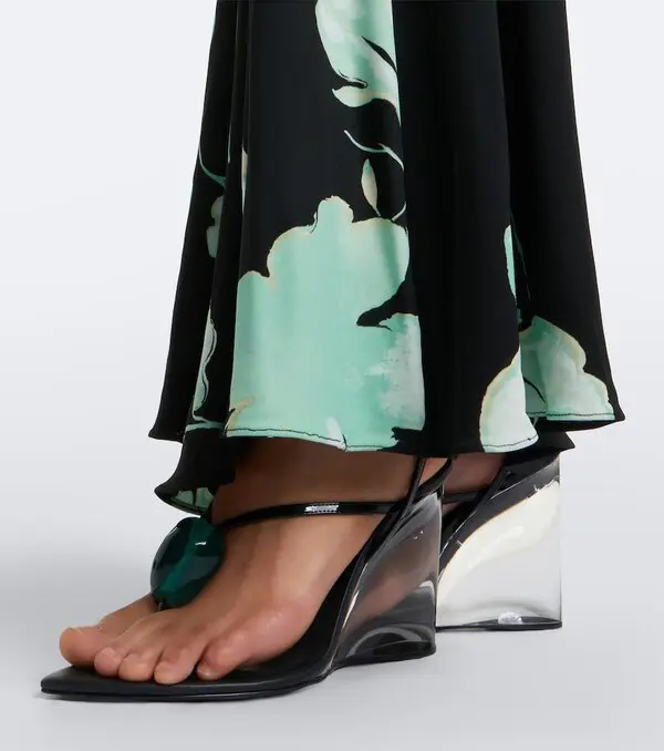 Alaïa Leather Wedge Thong Sandals - Black