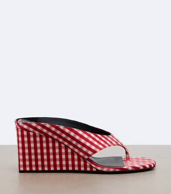 Alaïa Wedge Thong Sandals