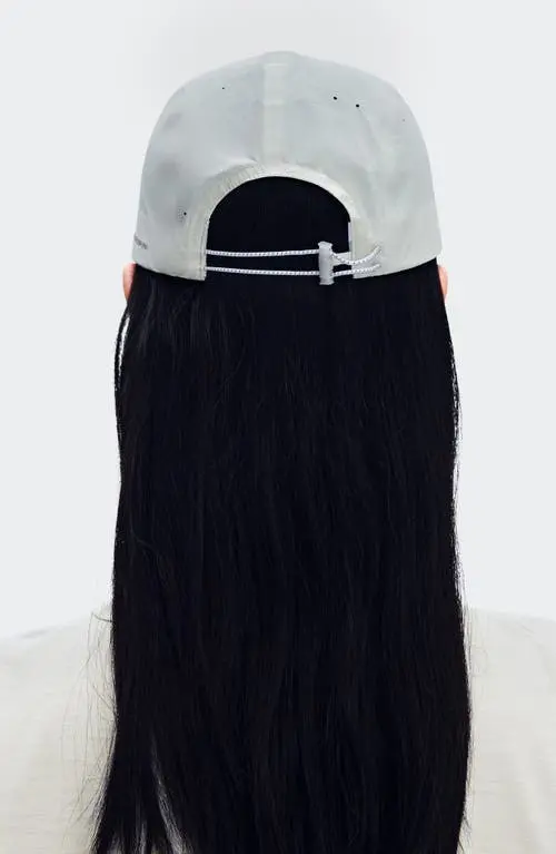 On Zero X Post Archive Facti Baseball Cap - Ice