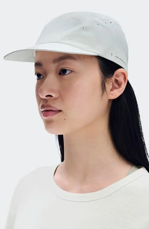On Zero X Post Archive Facti Baseball Cap - Ice
