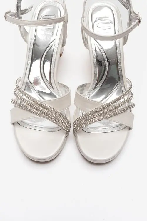 PROLOGUE SHOES Jarena Block Heel Ankle Strap Sandal - Ivory