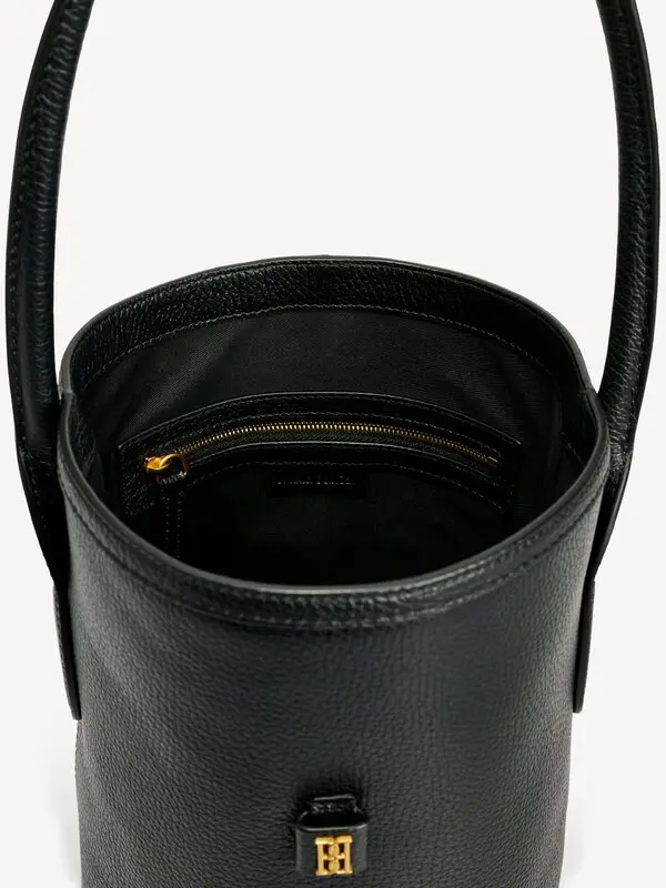 BY MALENE BIRGER Marylle Grainy Bucket Bag