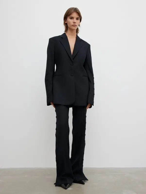 HOUSE OF DAGMAR Single Breasted Slim Button Blazer
