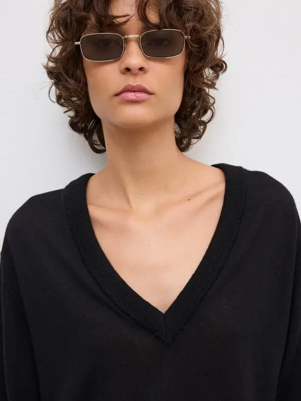 HOUSE OF DAGMAR Cashmere V-neck Jumper - Black
