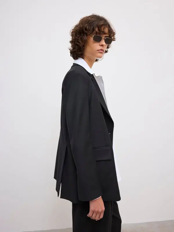 HOUSE OF DAGMAR Classic Wool Blazer