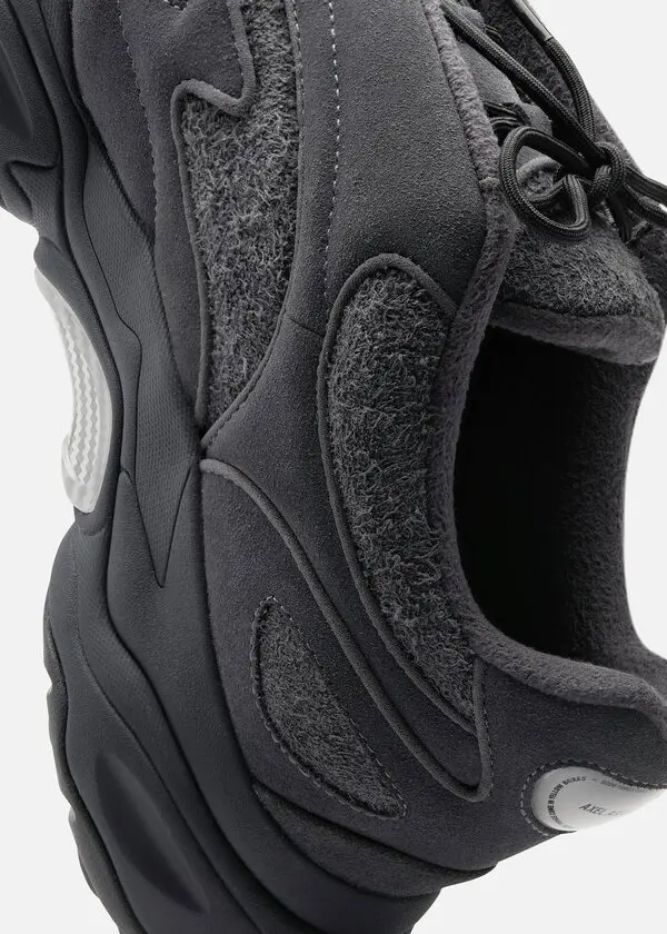 Axel Arigato Satellite Neo Runner Sneakers - Black,black