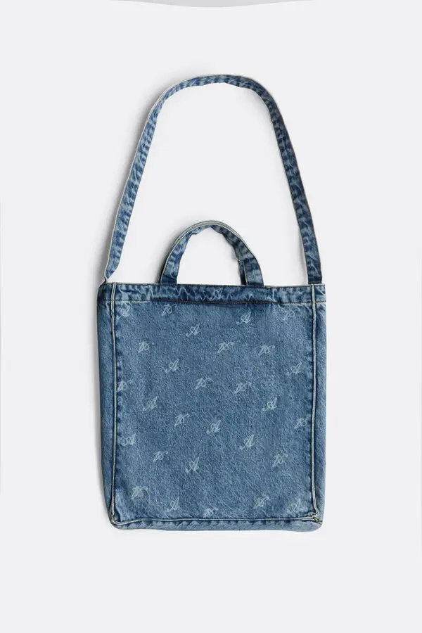 Axel Arigato Dune Script A Denim Tote Bag