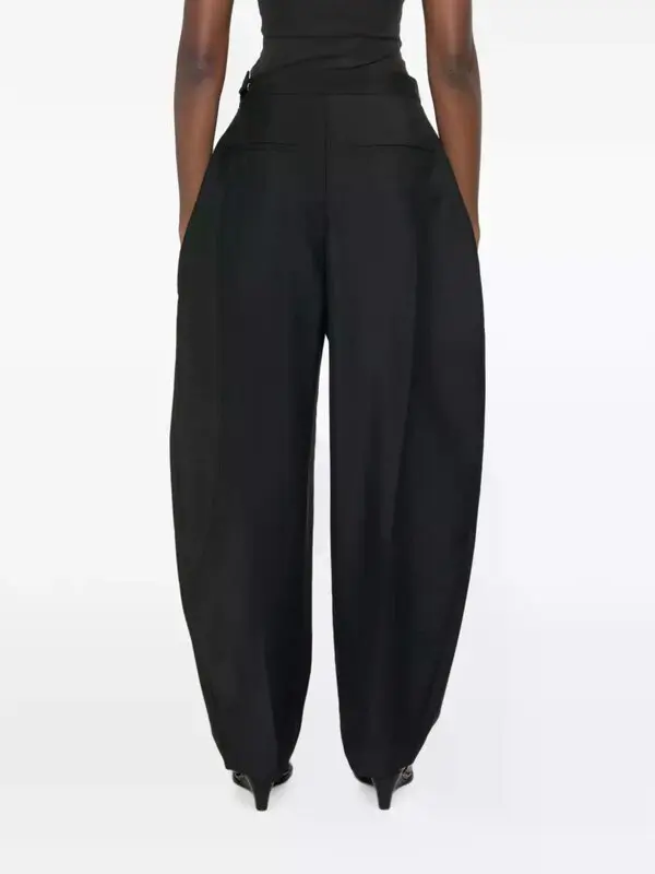 RÓHE Pleated Wide-leg Trousers