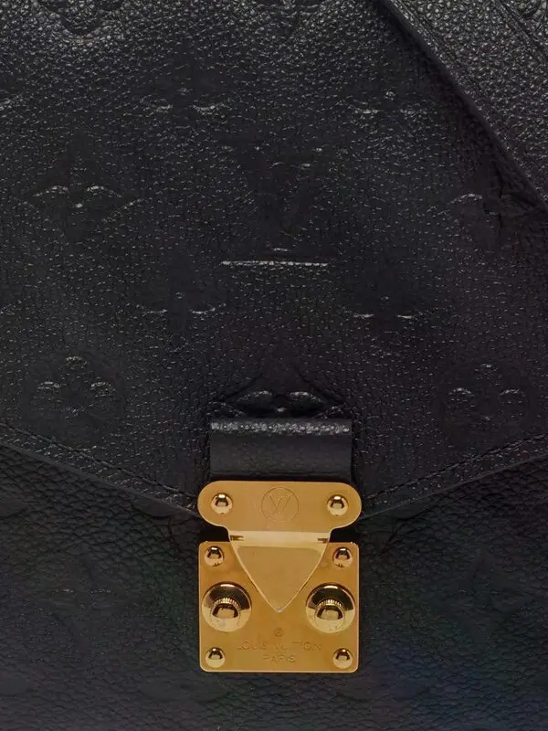 LOUIS VUITTON Pochette Métis Monogram Empreinte Handbag