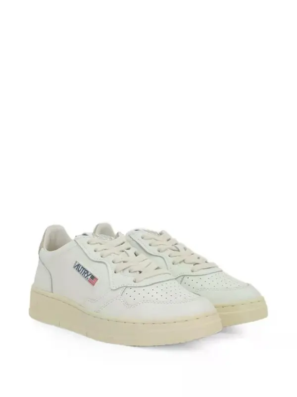 AUTRY Medalist Perforated Leather Sneakers