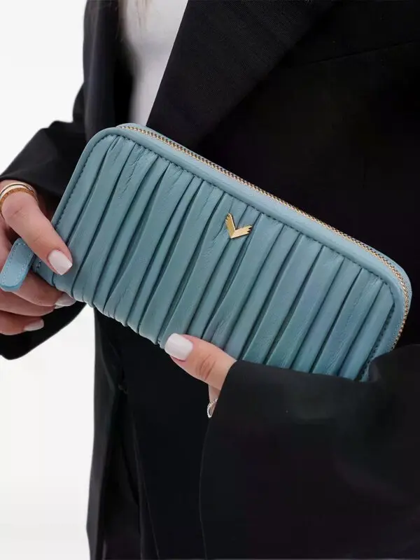VELANTE Leather Wallet