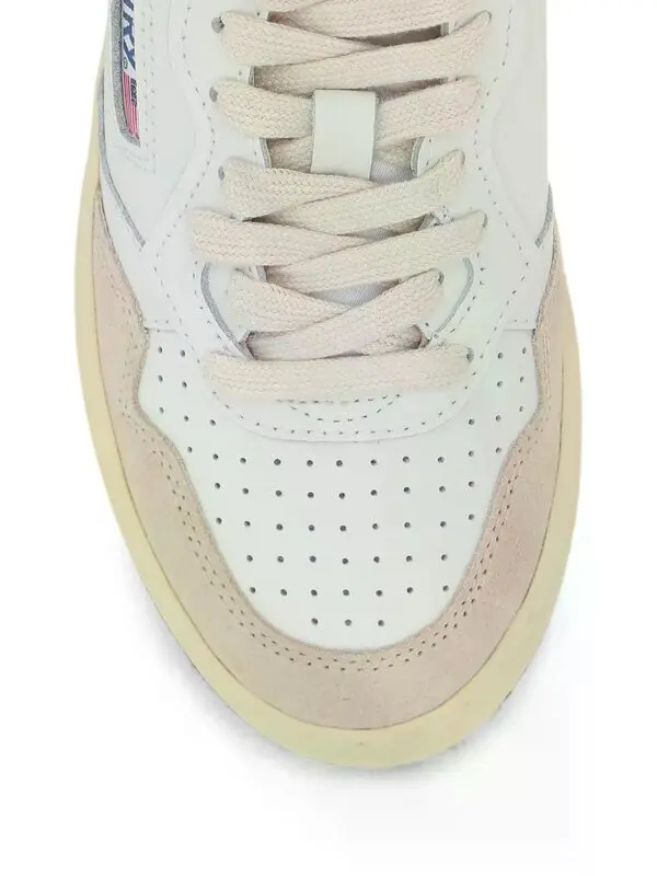 AUTRY Medalist Leather Sneakers
