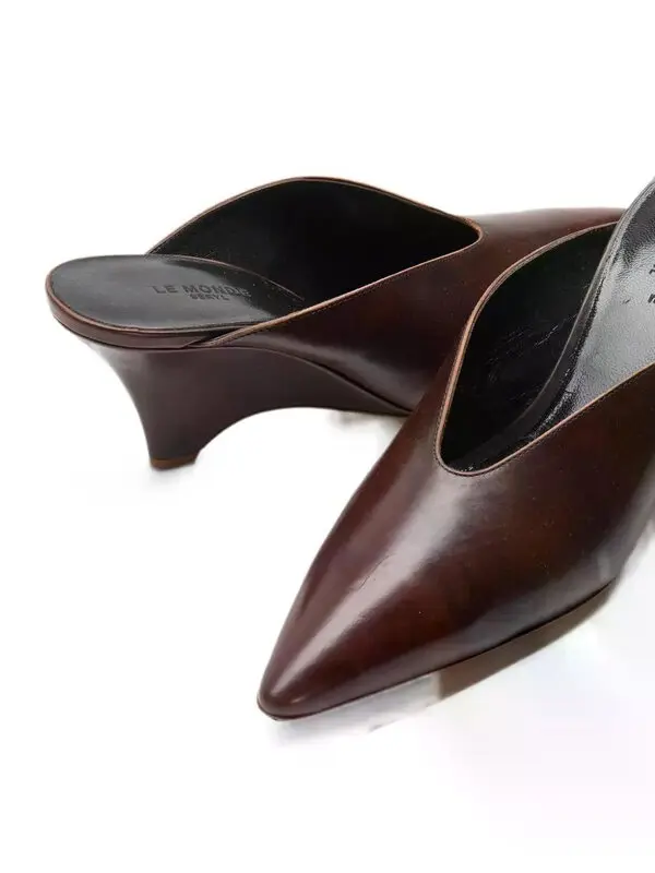 Le Monde Beryl Victoria Wedge Pumps
