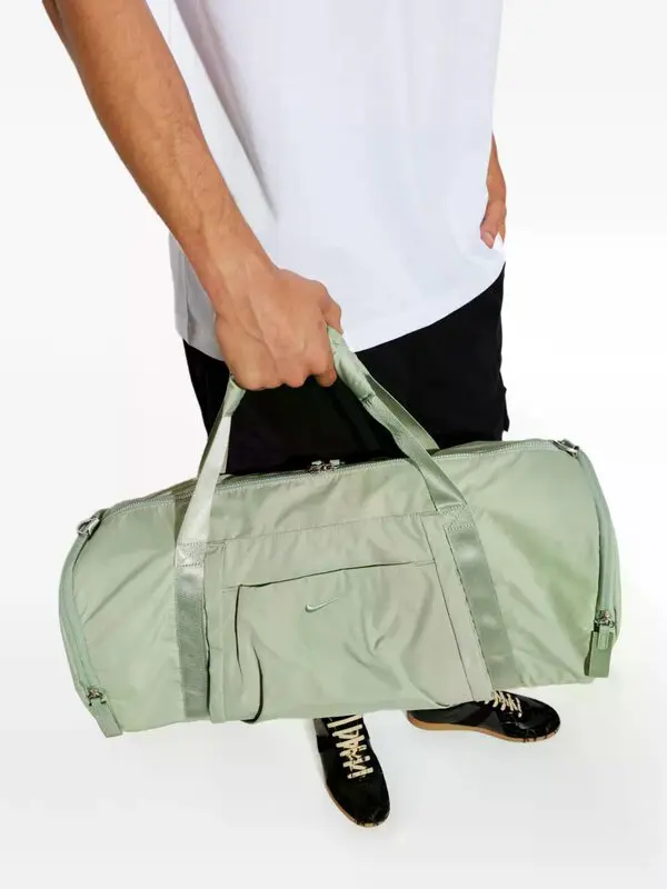 Nike Logo Embroidered Ruched Handle Holdall