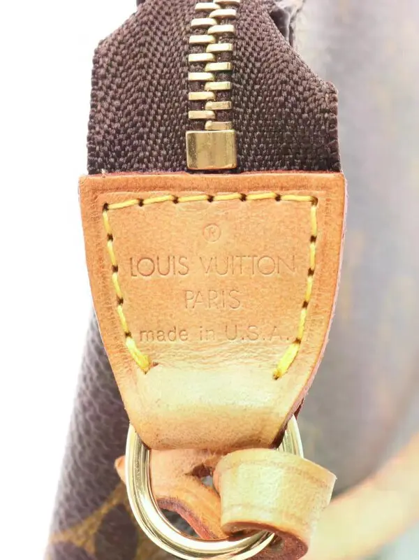 LOUIS VUITTON 2001 Pochette Accessoires Monogram Shoulder Bag - Brown
