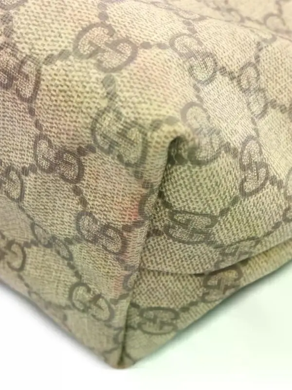 Gucci Gg Supreme Tote Bag
