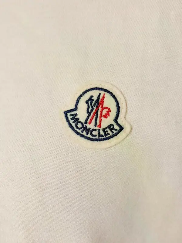 Moncler Logo-patch T-shirt