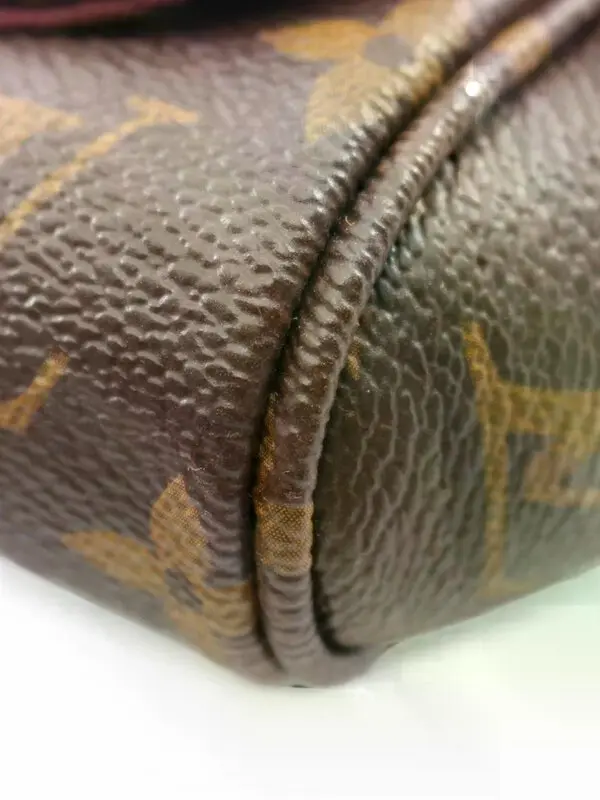 LOUIS VUITTON 2013 Pm Favorite Monogram Shoulder Bag