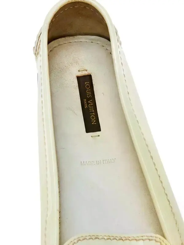 LOUIS VUITTON Logo-detail Loafers