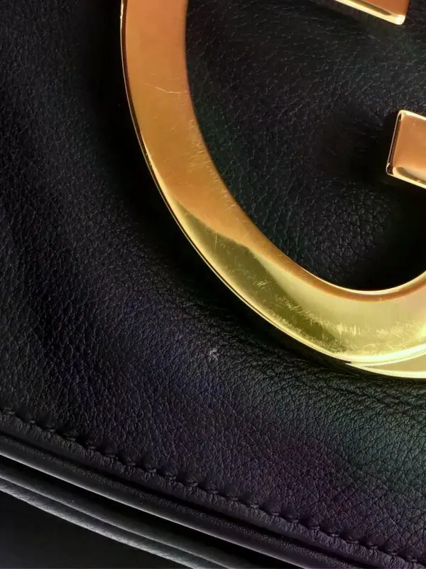 Gucci Leather Medium Shoulder Bag - Black