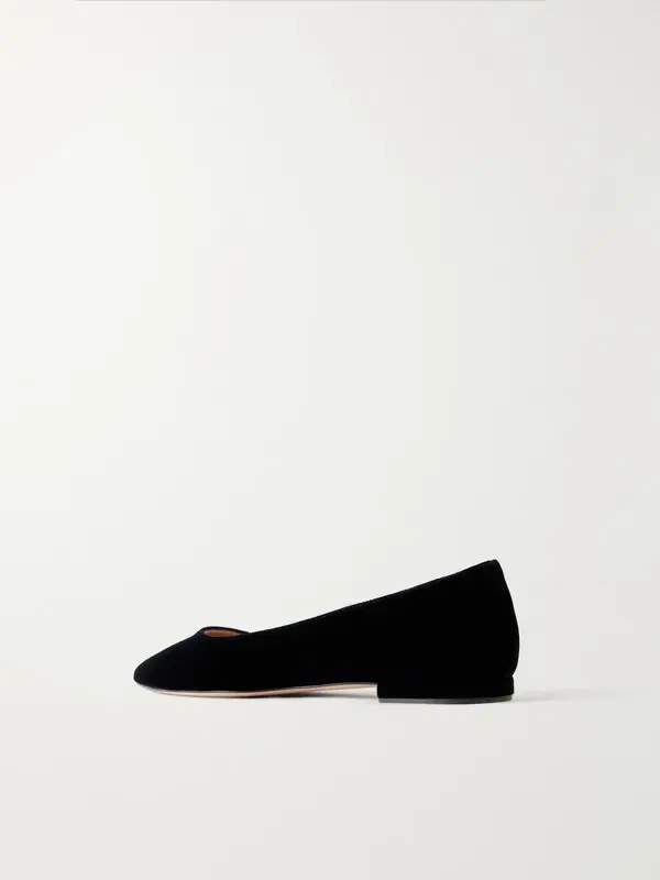 GIANVITO ROSSI Velvet Pointed Toe Ballet Flats - Black