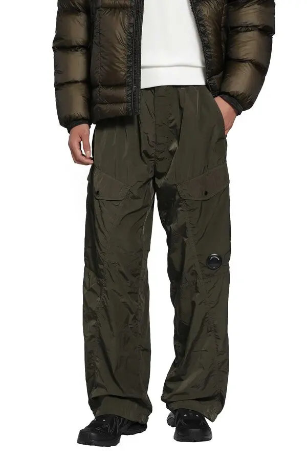C.P. COMPANY Chrome-r Nylon Cargo Pants - Green