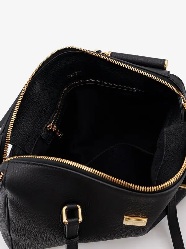 Dolce & Gabbana Vittoria Leather Handbag