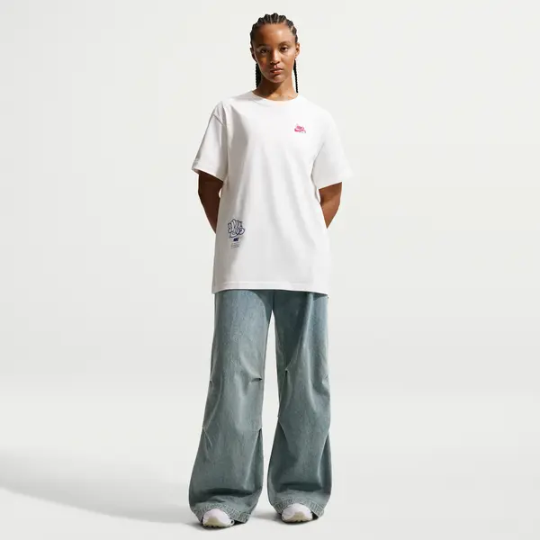 Nike Graphic T-shirt