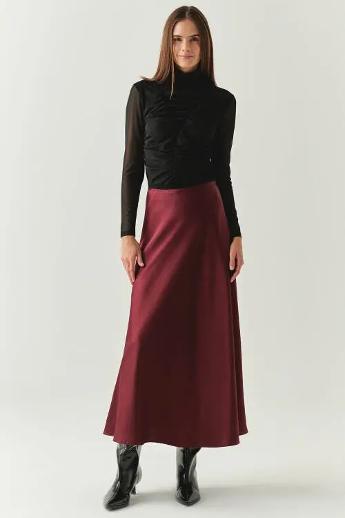 EXQUISE A-line Midi Skirt - Red