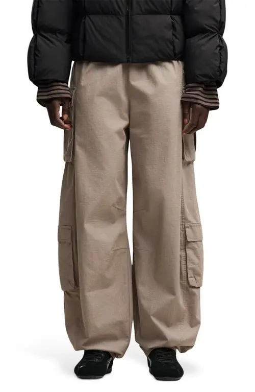 PUMA Relaxed Barrel Cargo Pants