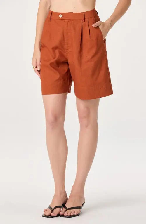 Astr The Label Koda Pleated Linen Blend Shorts