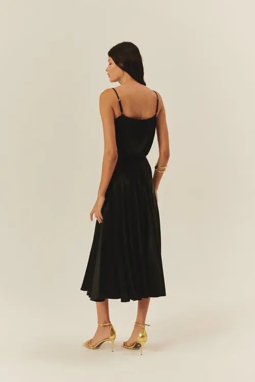 EXQUISE Shiny Satin Flared Midi Skirt - Black