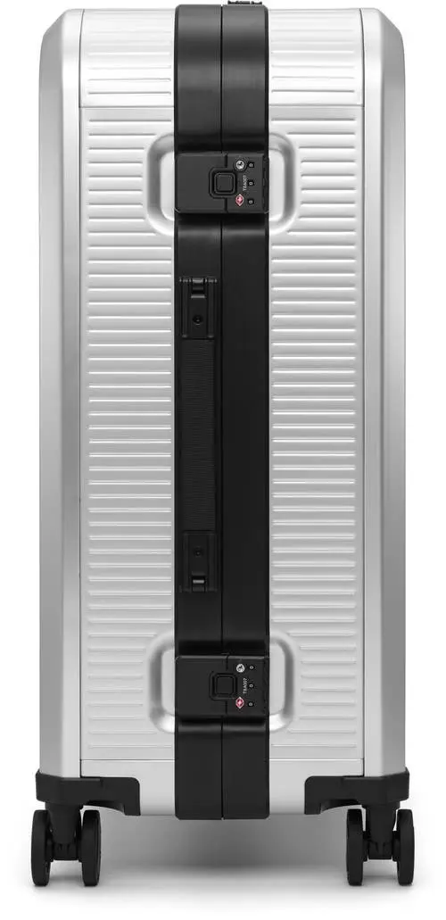 D_B_ Ramverk Alu 30" Large Checked Spinner Luggage