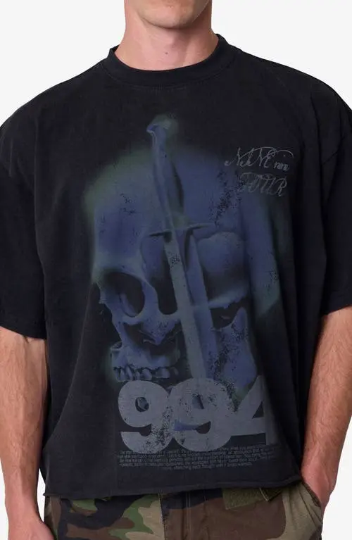Mnml Knife Skull Graphic T-shirt