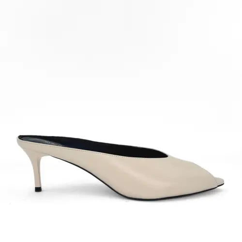 AMIE RAFA Audrey Ii Peeptoe Leather Mule - Bone