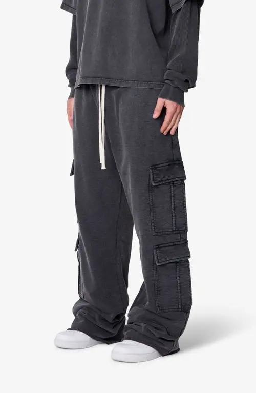 Mnml Ultra Baggy Cotton Flece Cargo Sweatpants