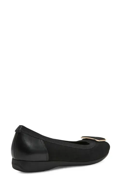 Anne Klein Uliana Flat
