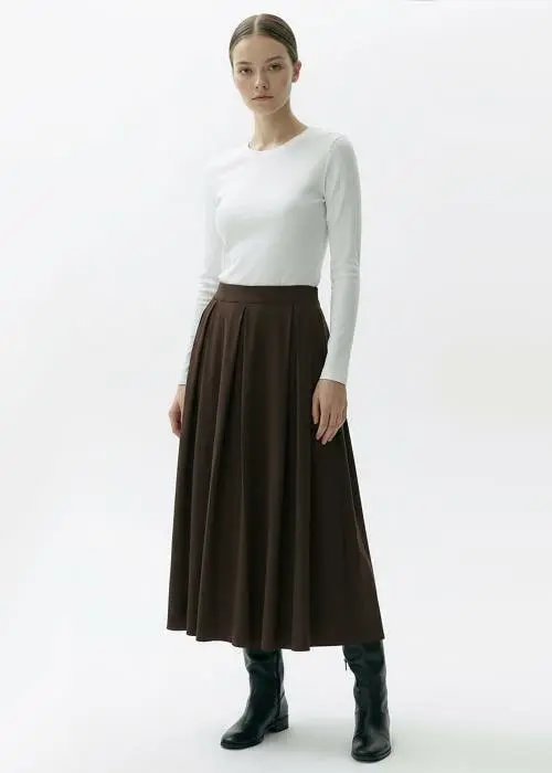 EXQUISE Jakayla Chic Pleated Midi Skirt - Brown
