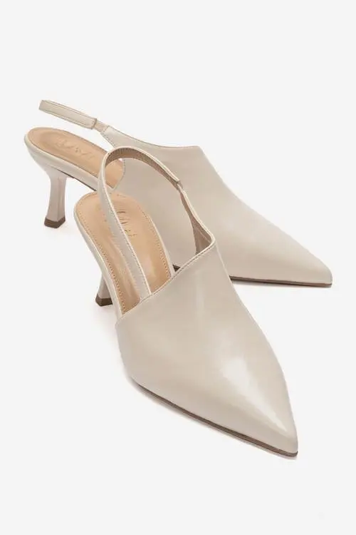 PROLOGUE SHOES Yarel Stiletto Slingback Pumps - Ecru