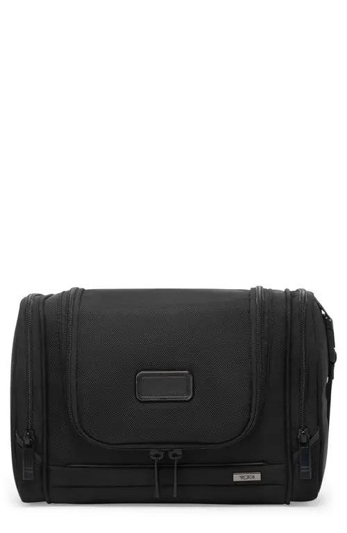 Tumi Hanging Travel Kit - Black