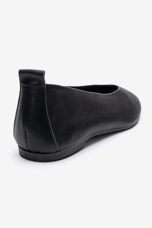 FOREVER & ALWAYS SHOES Jenas Leather Ballet Flat - Black