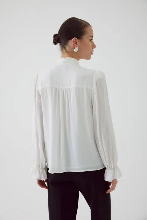 EXQUISE Aramis Chiffon Blouse