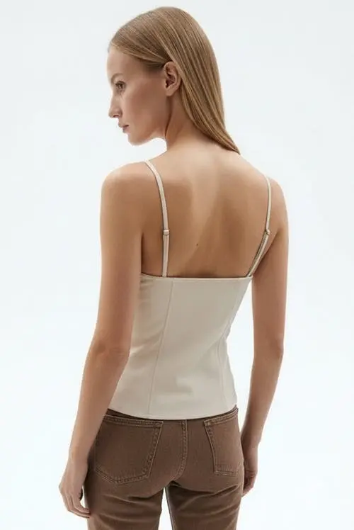 EXQUISE Rivera Sleeveless Blouse