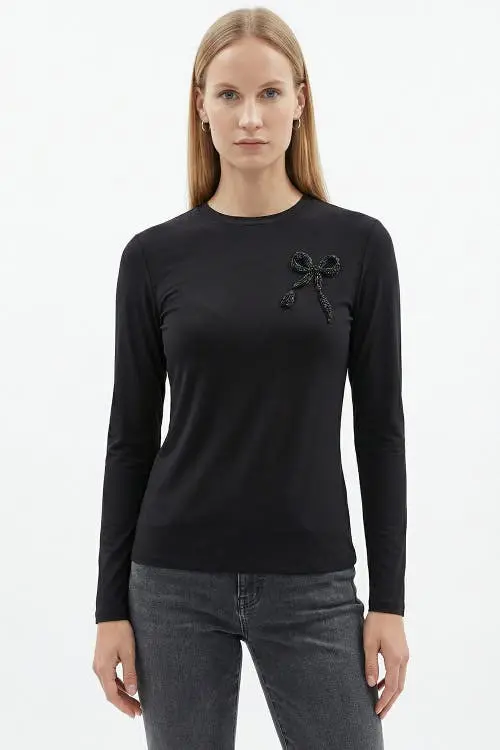 EXQUISE Carolyn Long Sleeve Blouse